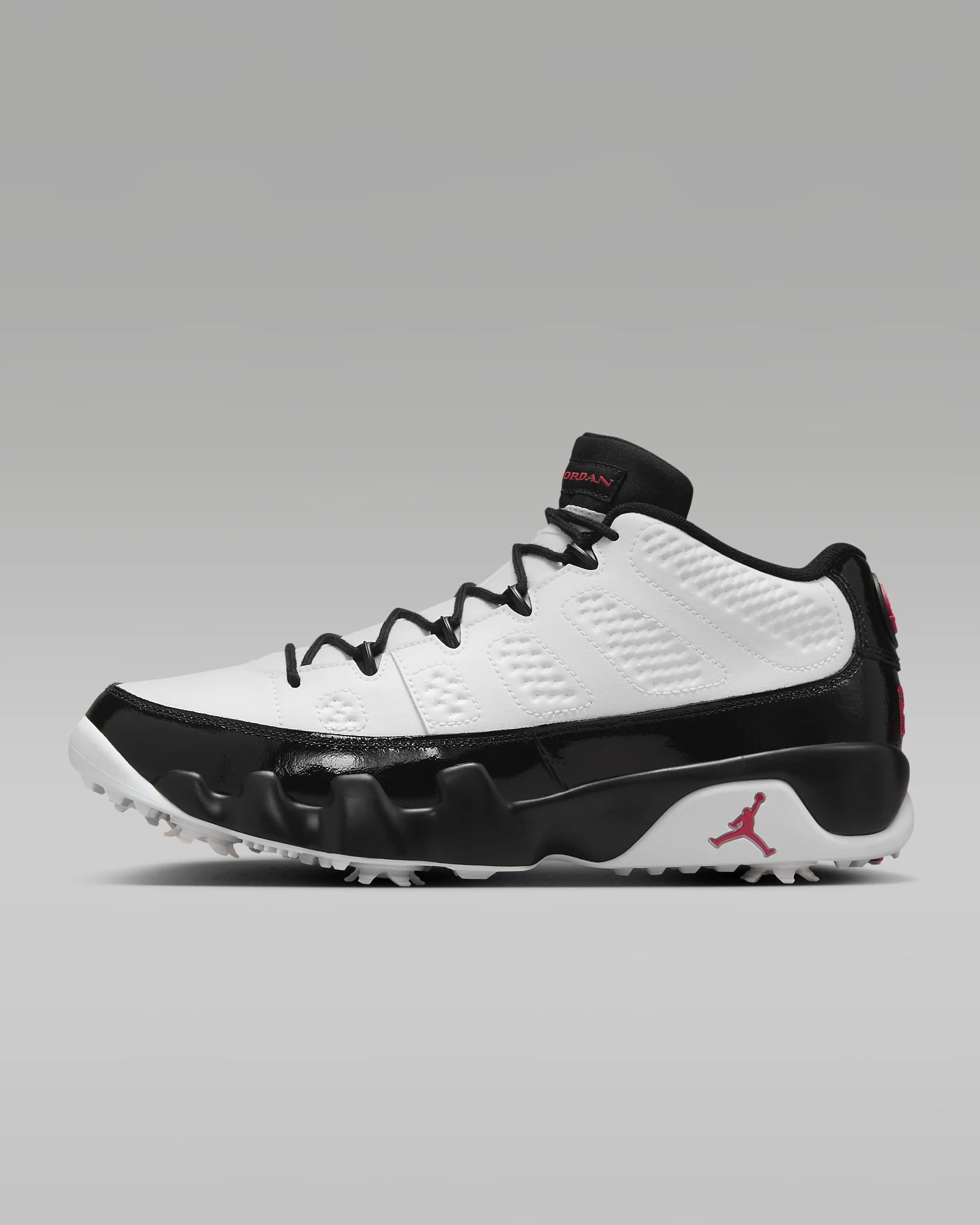 Golf shoes for all walks of the game | BAL.ON
